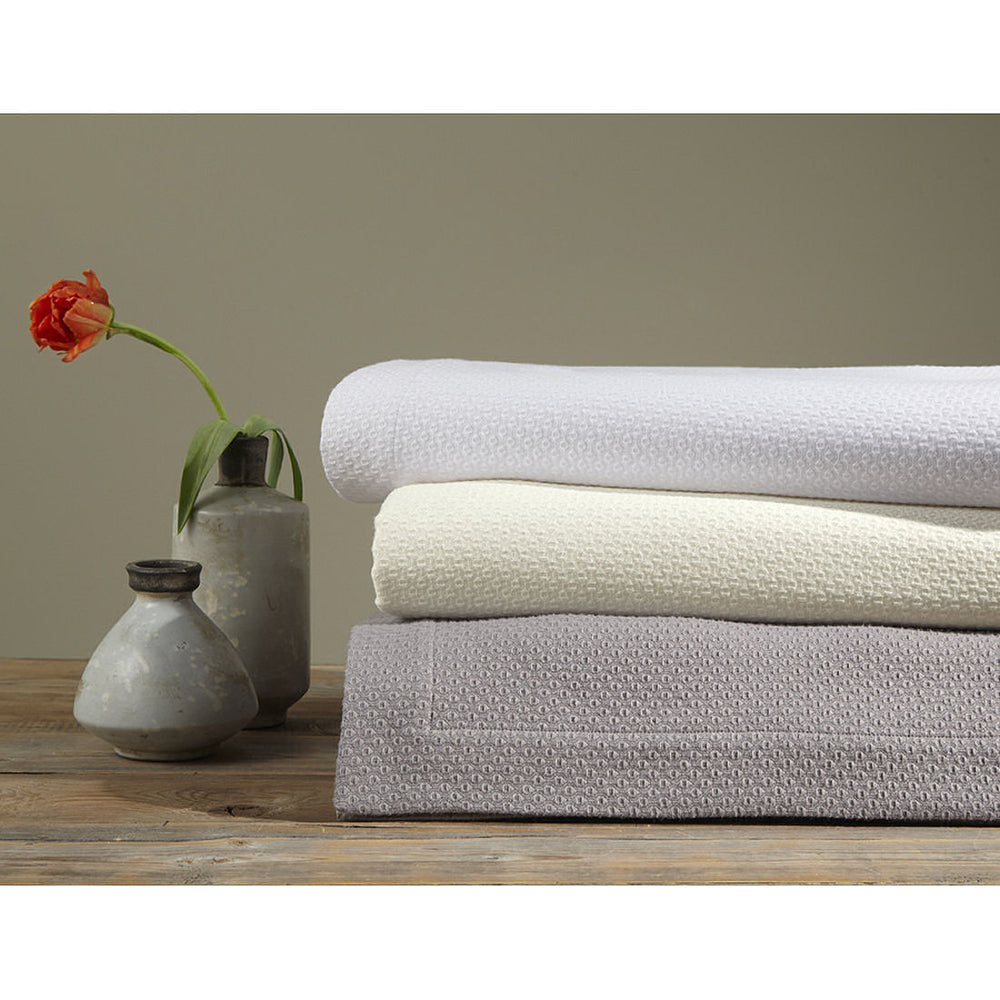 Luxury Bed & Bath Linens, Down, Lingerie, Fragrances and Exquisite ...